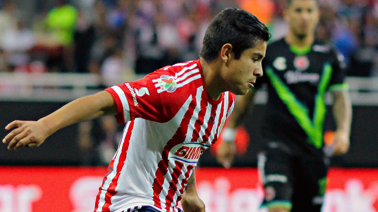 Tras convertirse en el héroe de Chivas, ¿quién es "La Chofis" López? - ESPN