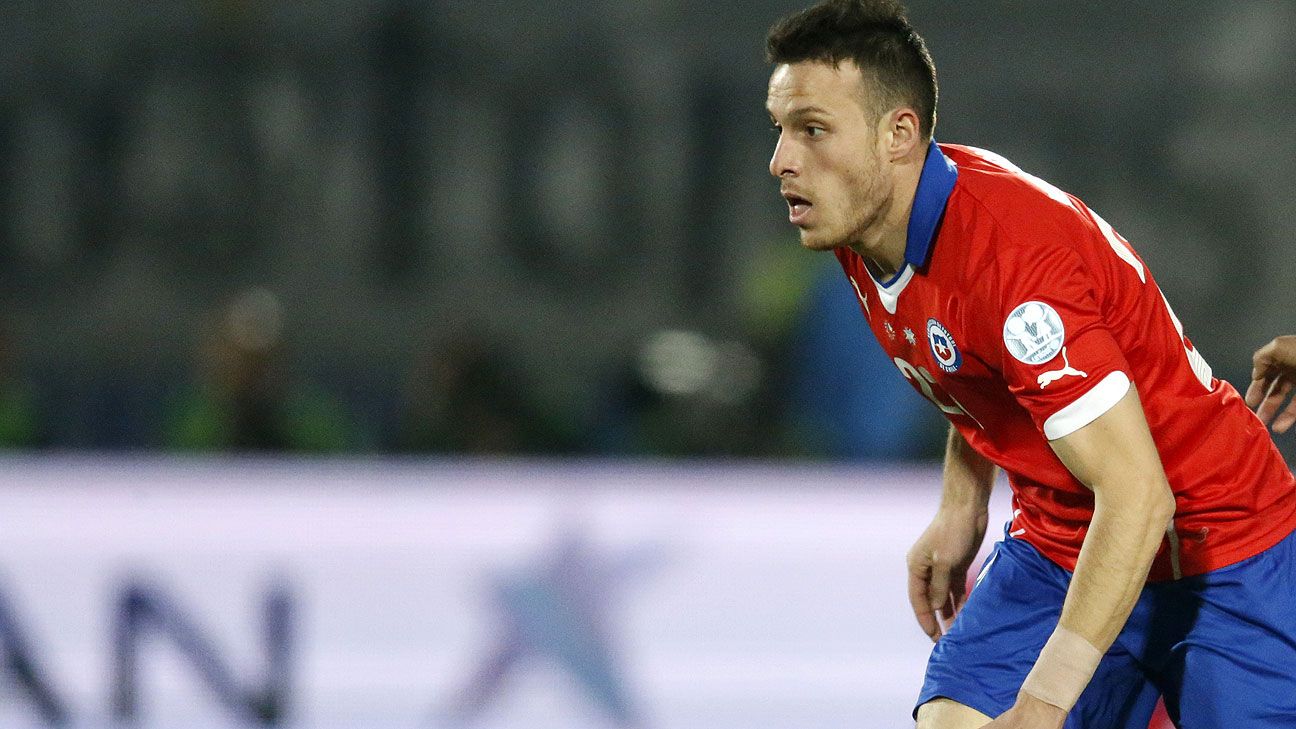 Ángelo Henríquez llegó a Chile y se completó la nómina de Pizzi - ESPN