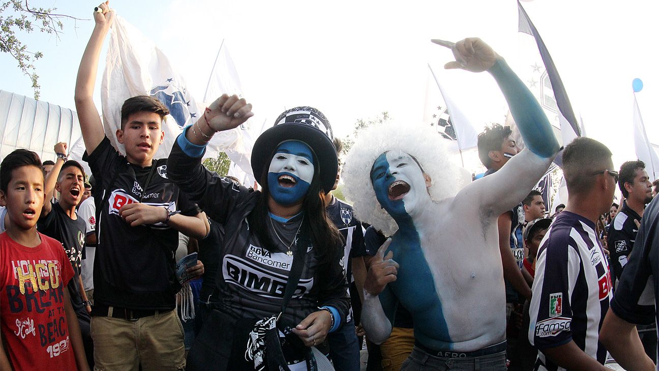 Aficionados de Rayados escoltan al equipo rumbo al Estadio BBVA - ESPN