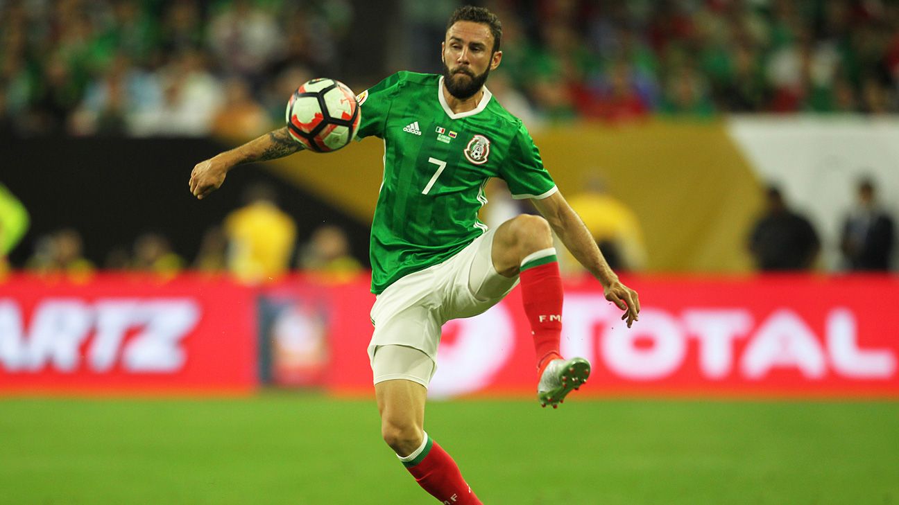 Miguel Layún defiende sacrificio de estar en el Tri