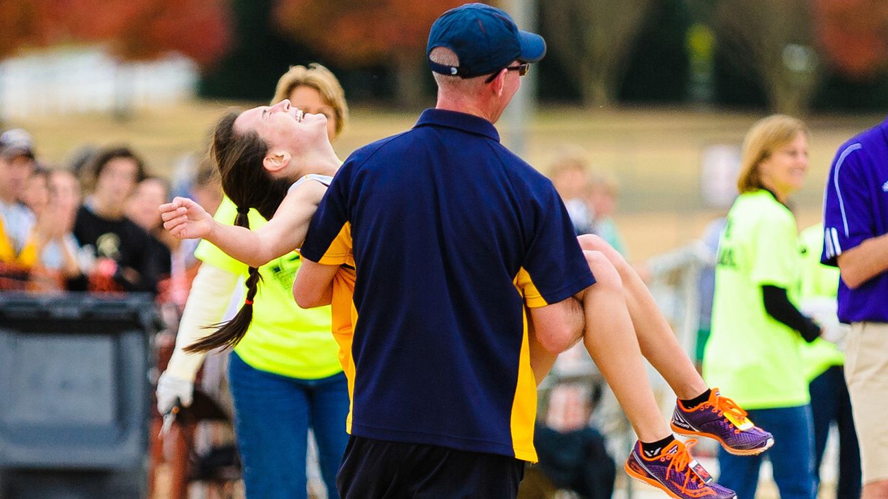 Kayla Montgomery corre pese a una grave enfermedad - ESPN