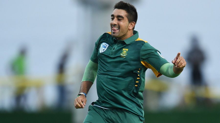 Shamsi, Maharaj in South Africa squad for Australia Tests - ESPN