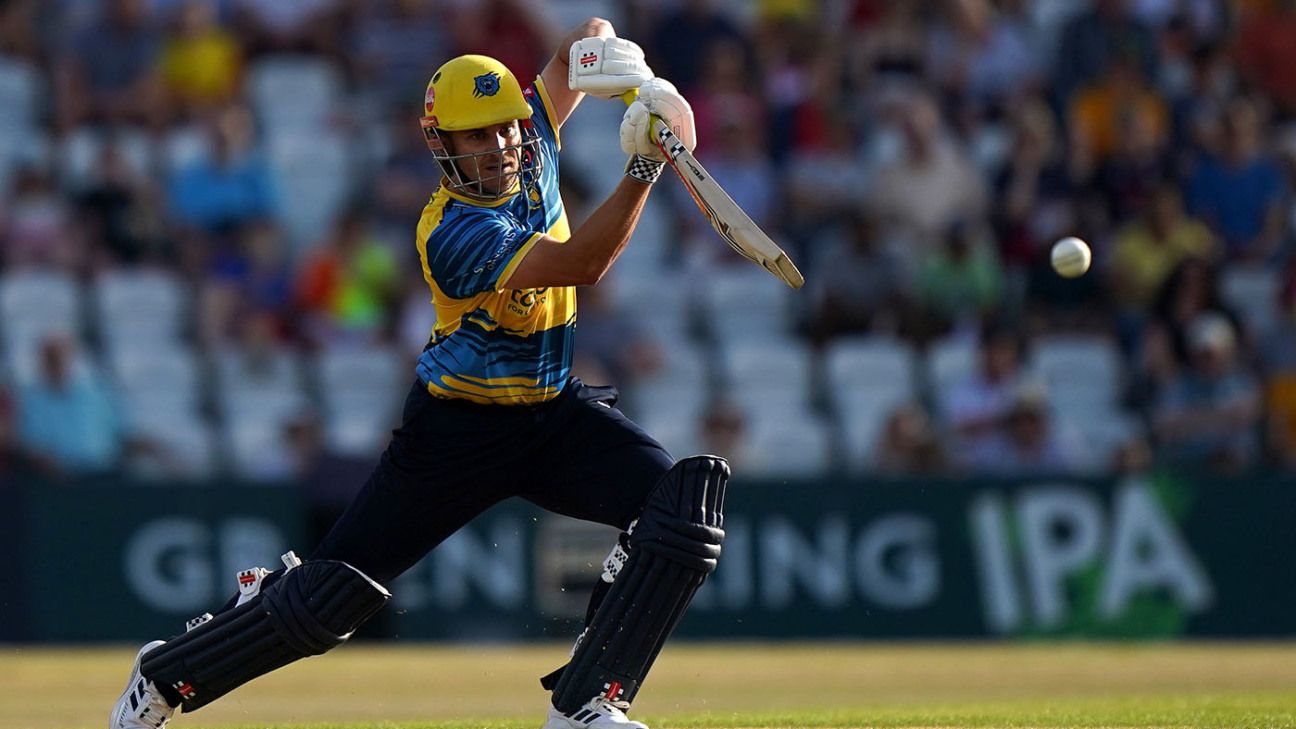 Hain returns to his roots with Brisbane Heat deal - ESPN