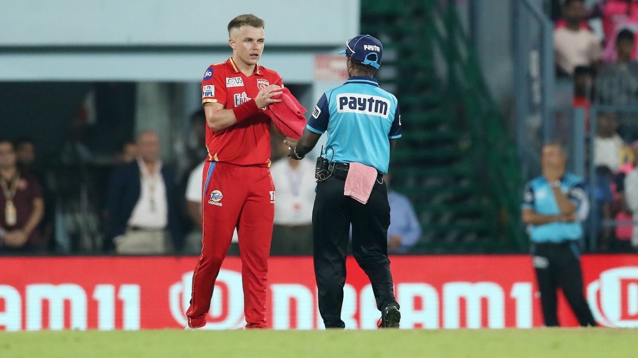 IPL to allow one ball change on demand to counter dew - ESPN