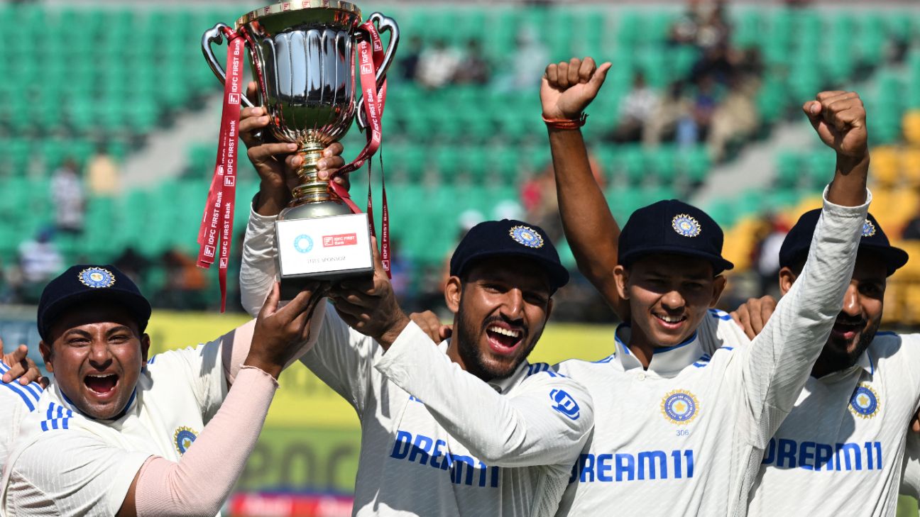 'We've always found people to step up' - Dravid looks back at a famous ...
