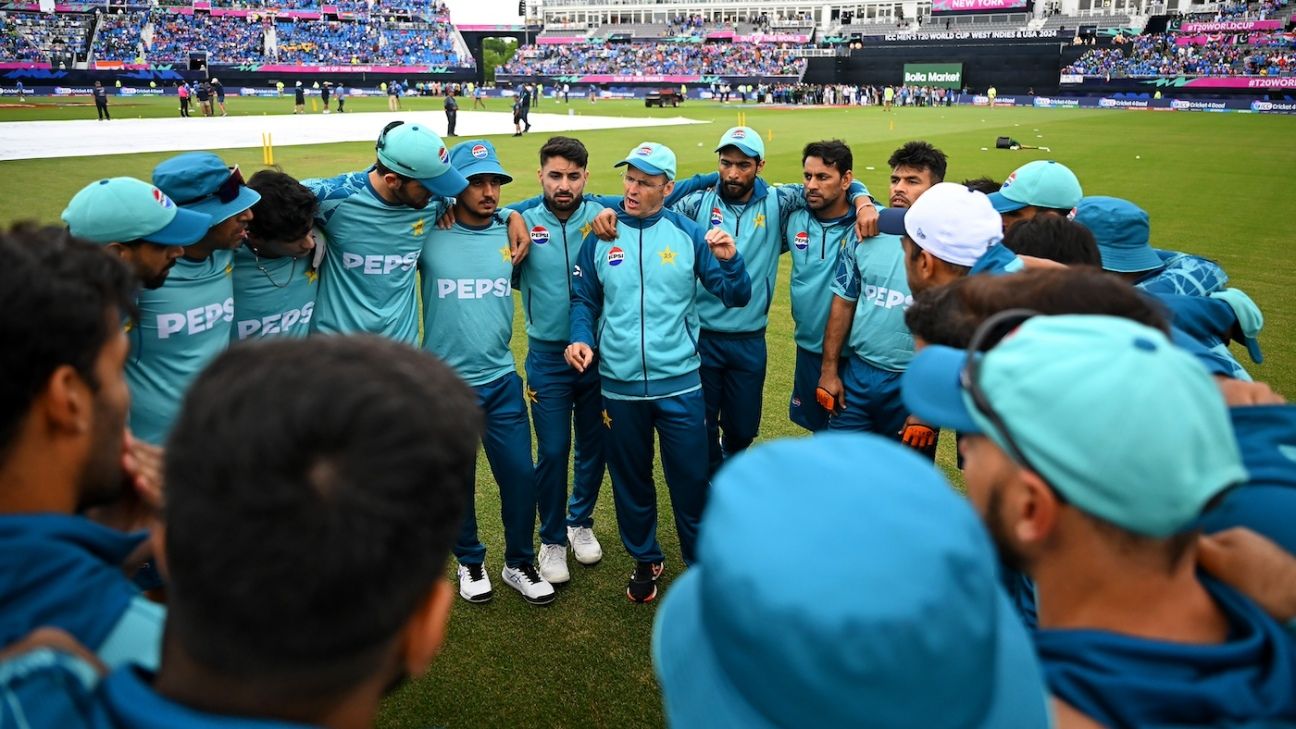 Lack of unity within Pakistan team among topics discussed at PCB's ...