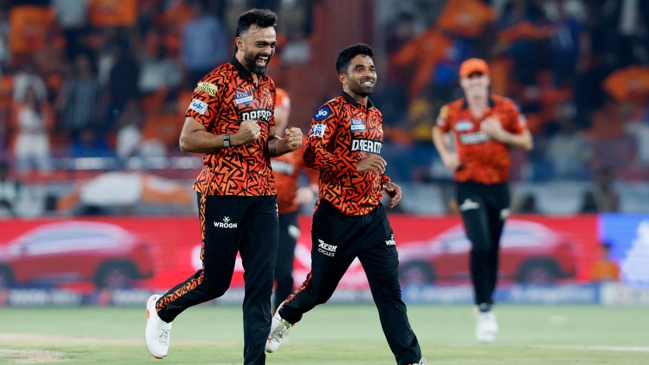 Cummins leads the way as SRH restrict DC to 133 - ESPN