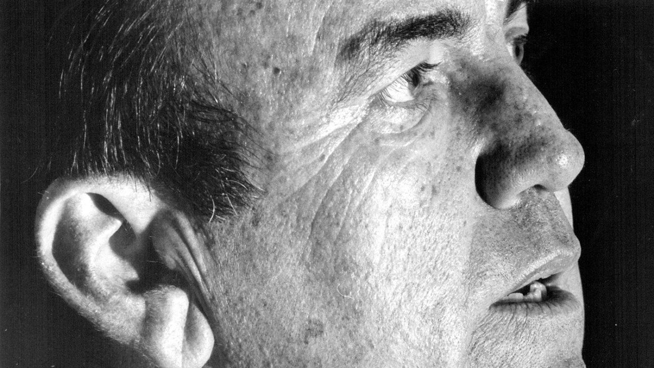 Former Australia captain and coach Bob Simpson dies aged 89 - ESPN