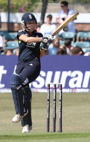 Edwards achieves world record one-day cap - ESPN