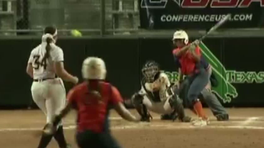 Injured UTEP softball player singles in final college at-bat - ESPN