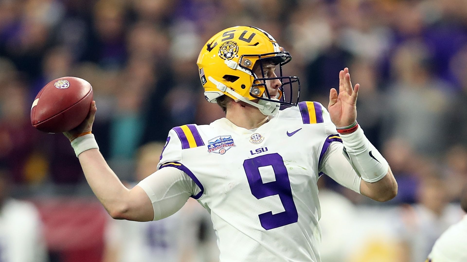 LSU's Burrow displays toughness, tosses 3 TDs in half - ESPN Video