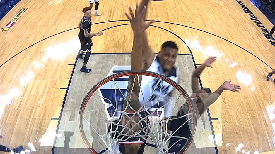 Thurman crushes one-handed slam - ESPN Video