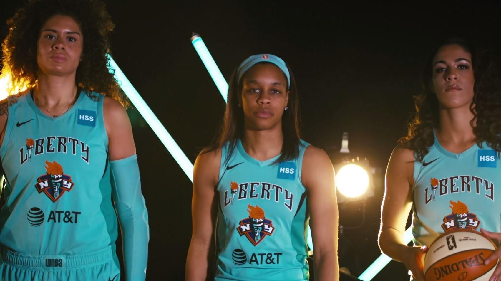 Liberty debut new anthem - ESPN Video