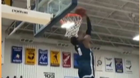 Bronny channels Kobe, LeBron with reverse dunk - ESPN Video