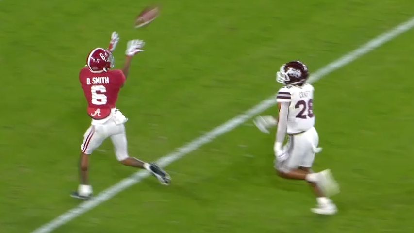 Mac Jones connects with DeVonta Smith for 35-yard TD - ESPN Video