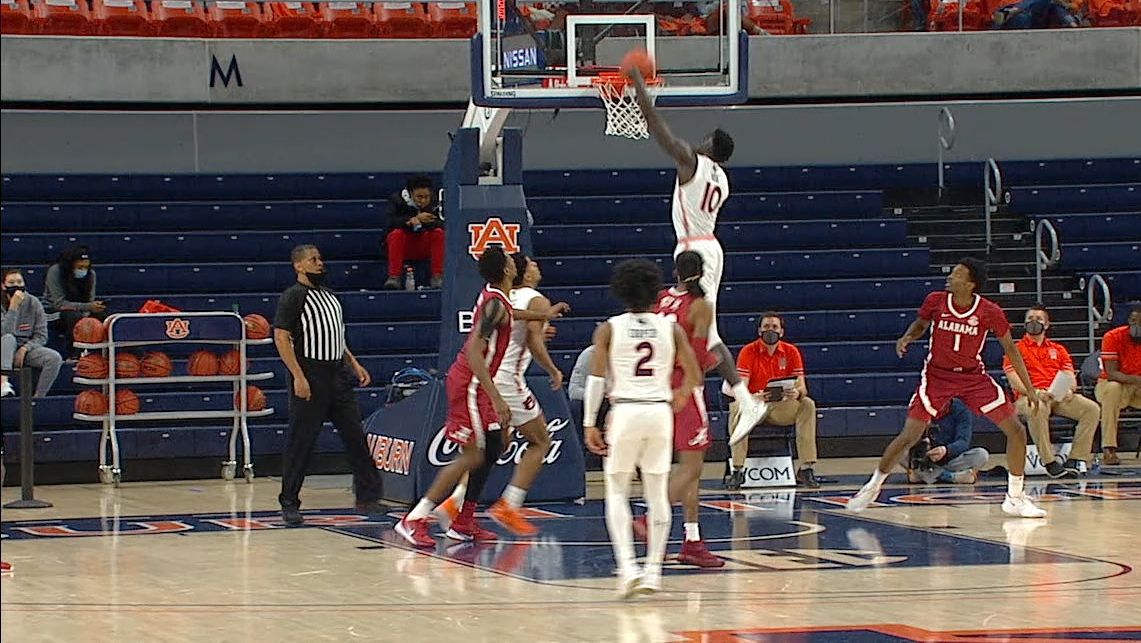 Thor drops the hammer for Auburn on Cooper's nice feed - ESPN Video