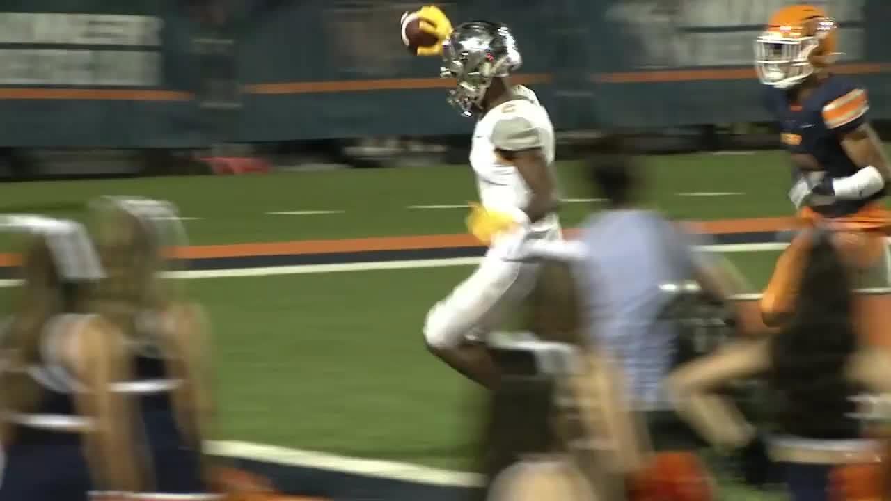 Marcus Riley hauls it in for 4-yard Receiving TD - ESPN Video