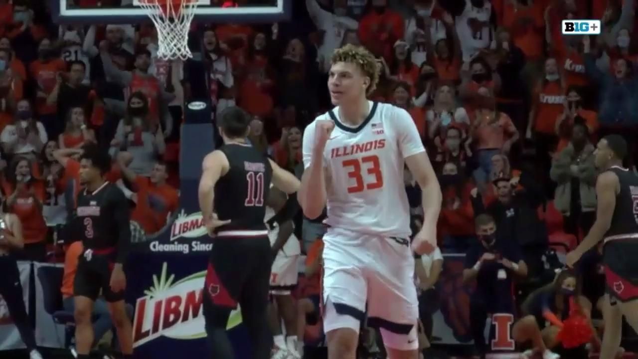 Da'Monte Williams finishes and-1 for Illinois - ESPN Video
