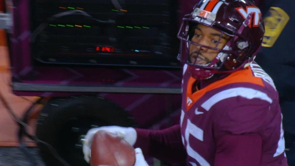 TyJuan Garbutt recovers a fumble and scores for Virginia Tech - ESPN Video