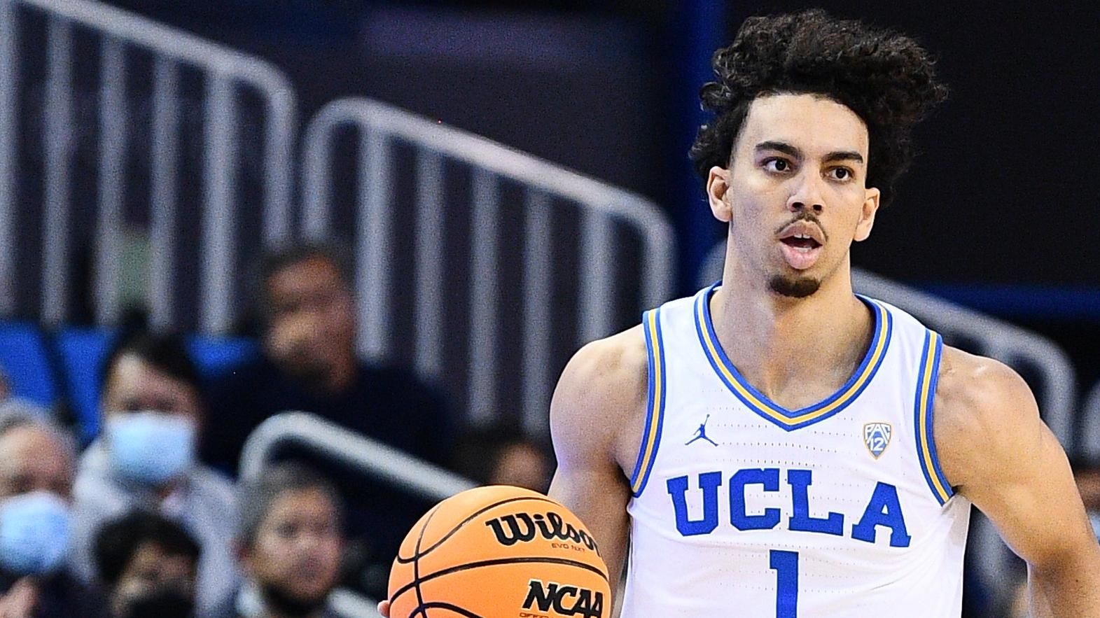 Jules Bernard fights through contact for the and-1 - ESPN Video