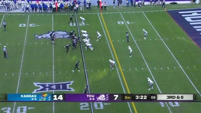 Jacobee Bryant makes an incredible one-handed INT in the end zone ...
