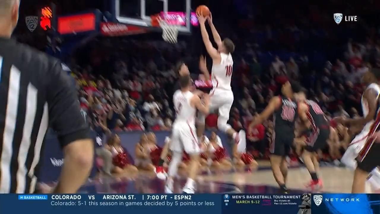 Azuolas Tubelis skies for the two-handed jam - ESPN Video