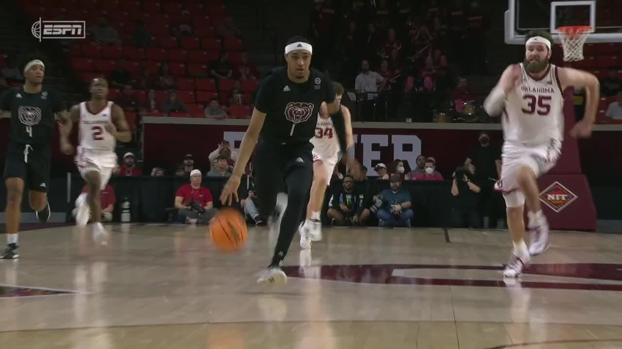 Transition ball leads to nice layup by Mosley - ESPN Video