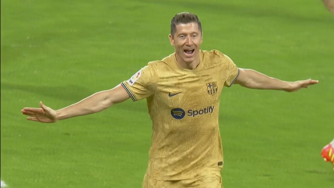 Robert Lewandowski scores his first LaLiga goal - ESPN Video