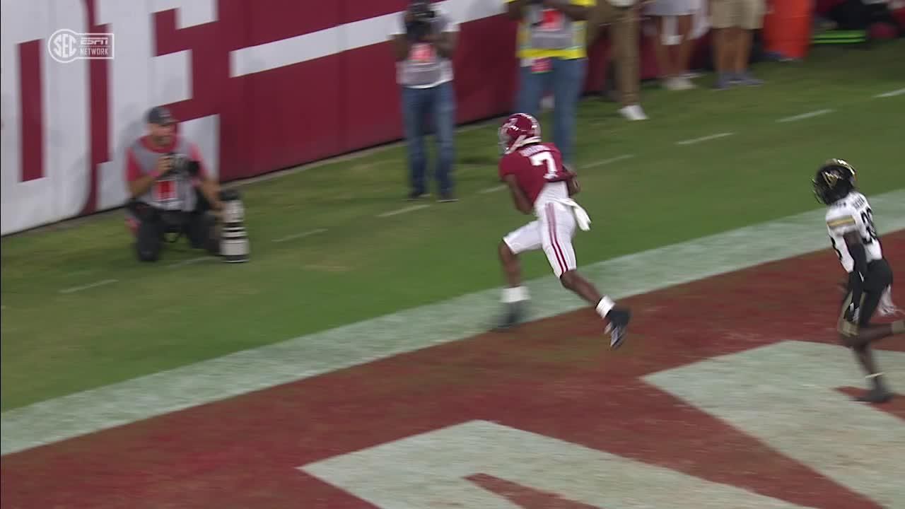 Bryce Young airs it out for 21-yard TD - ESPN Video