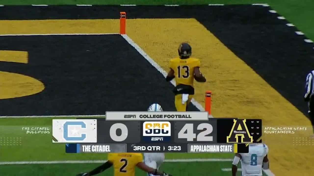 Chase Brice throws 80-yard TD pass to Christian Horn - ESPN Video