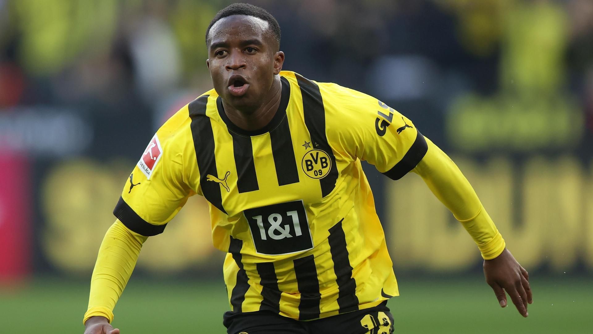 Moukoko scores sensational goal to break the deadlock for Dortmund ...