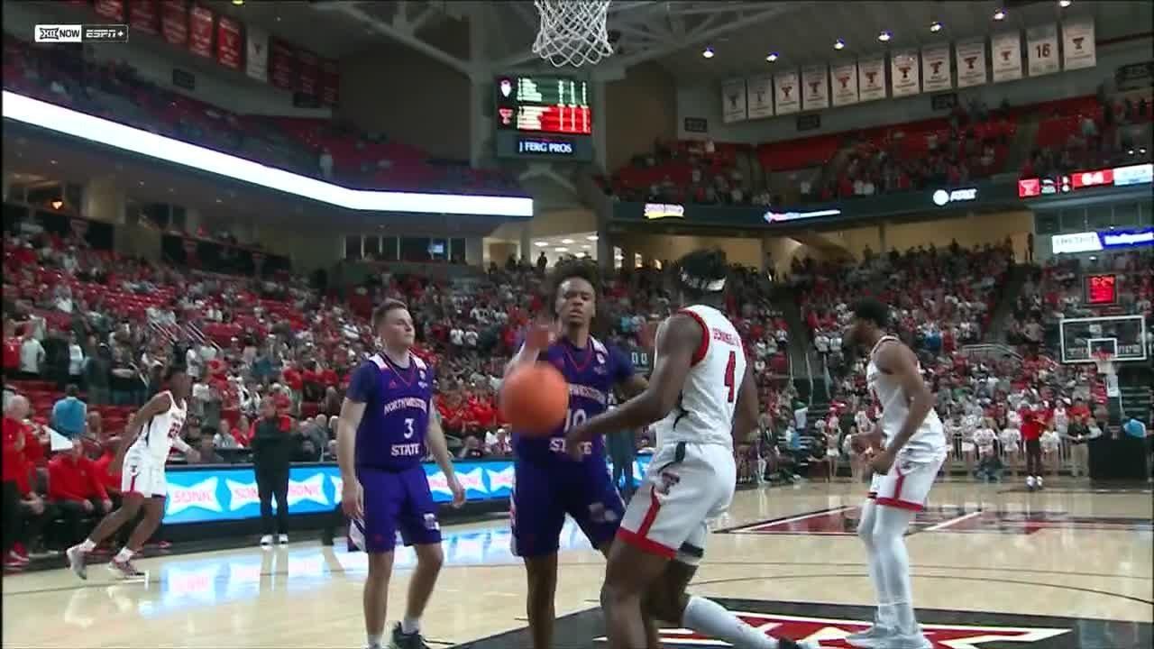 Check out this sweet pass from Lamar Washington - ESPN Video
