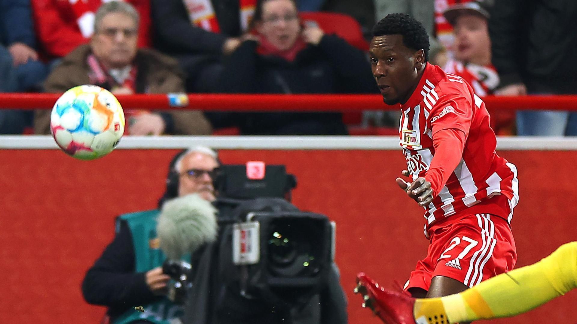 Sheraldo Becker scores spectacular goal for Union Berlin - ESPN Video