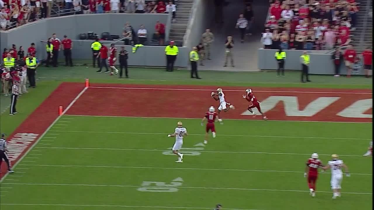 Emmett Morehead throws 17-yard TD pass to Zay Flowers - ESPN Video