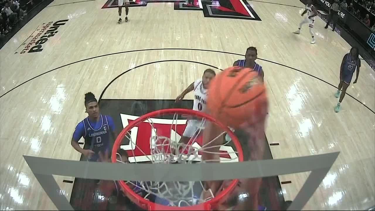 Daniel Batcho skies for big dunk - ESPN Video