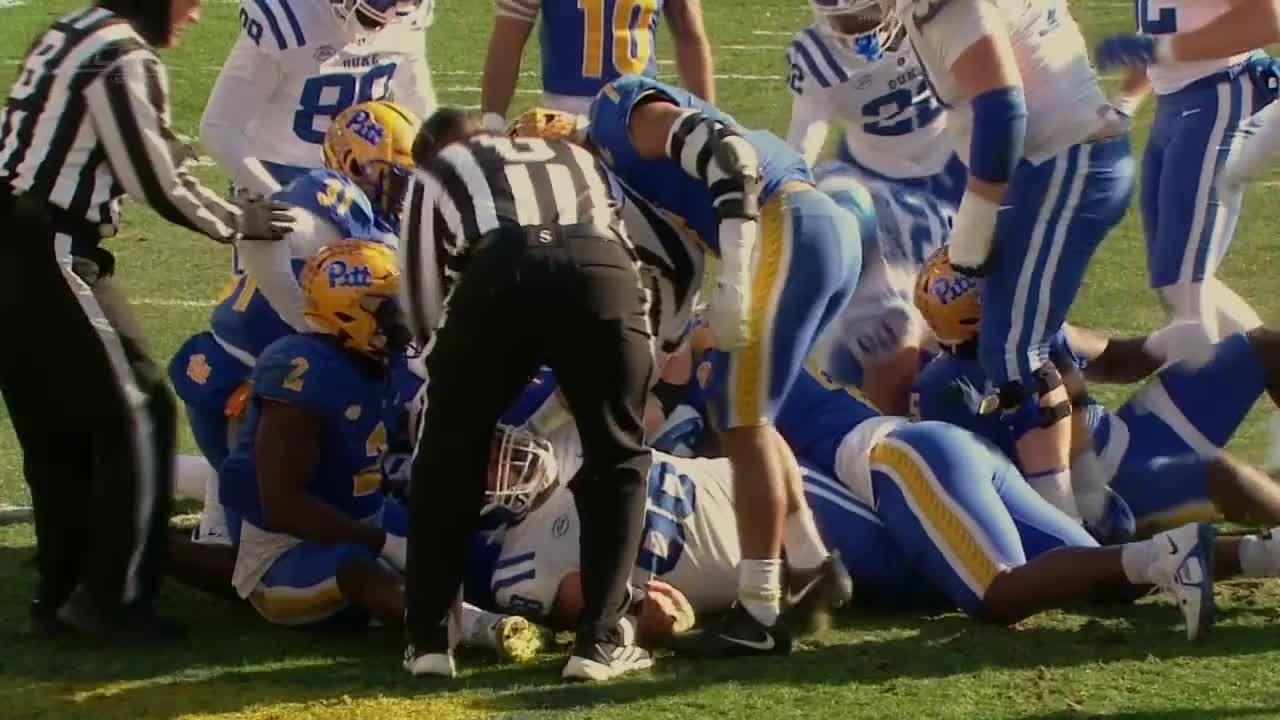 Riley Leonard crosses goal line for 1-yard TD - ESPN Video