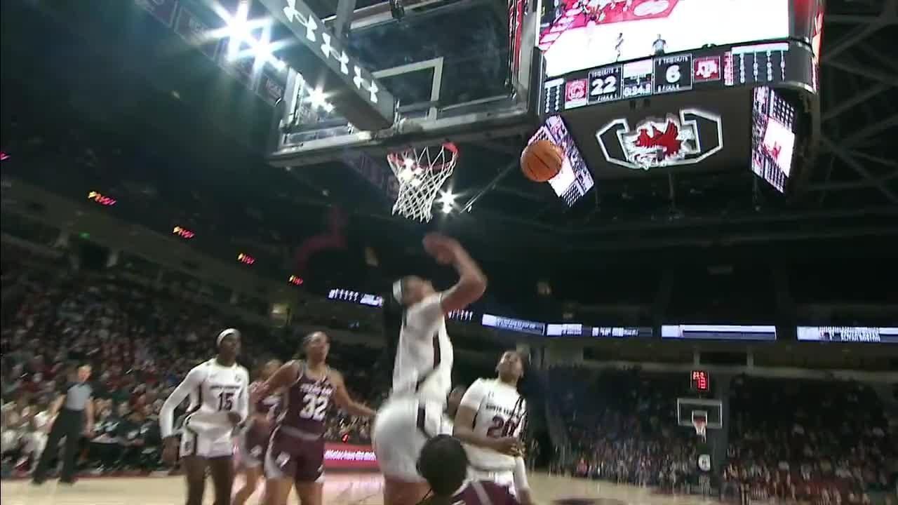 Kamilla Cardoso with the massive block at the rim - ESPN Video