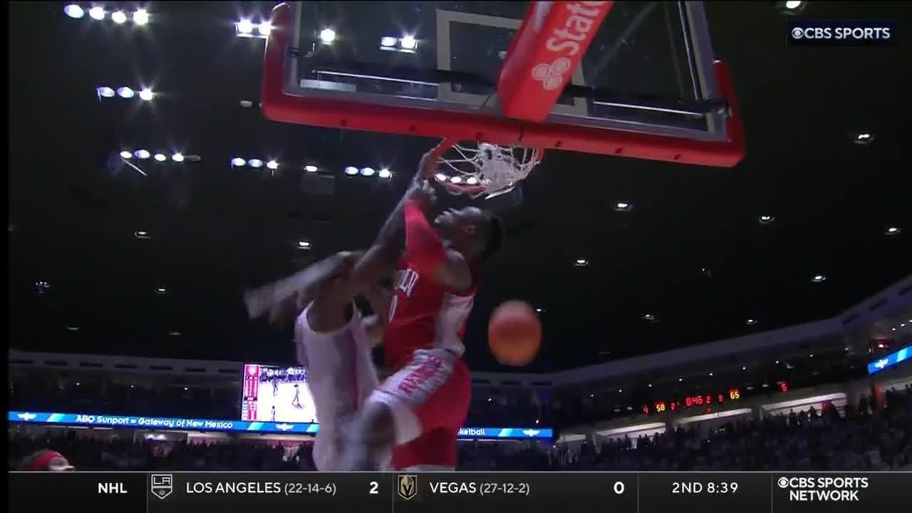 Morris Udeze flushes ferocious poster slam for New Mexico - ESPN Video