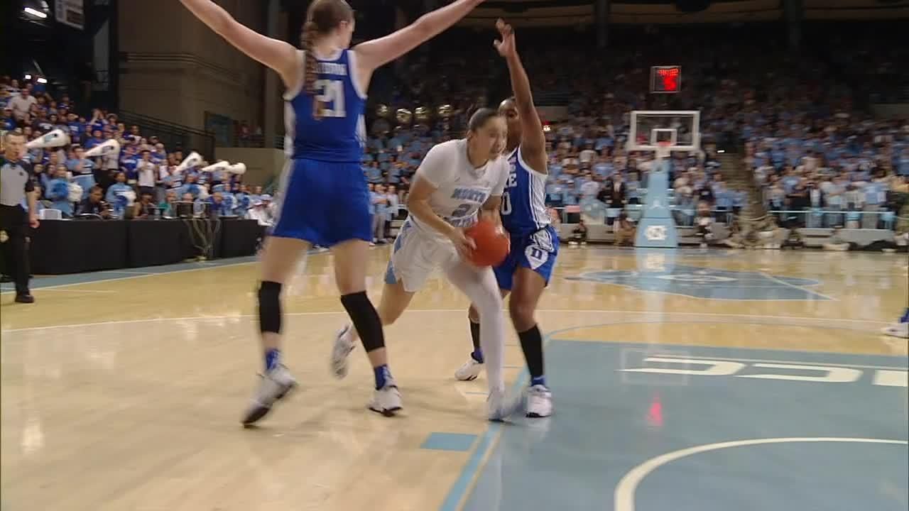 Paulina Paris gets the roll for a UNC bucket - ESPN Video