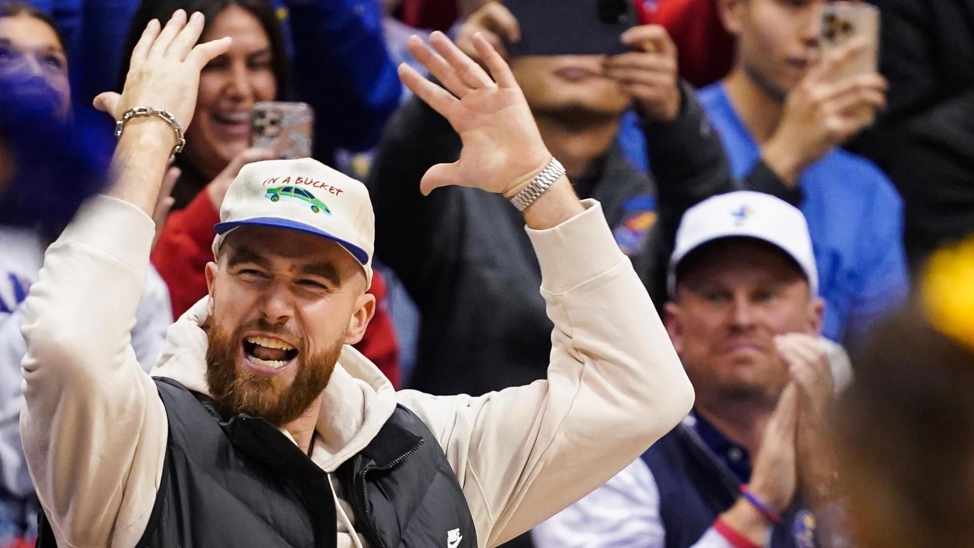 Travis Kelce hypes up Jayhawks fans - ESPN Video