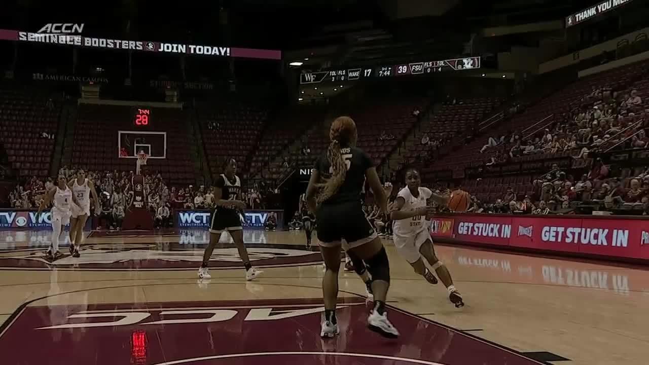 Ta'Niya Latson makes a nice move for the layup - ESPN Video