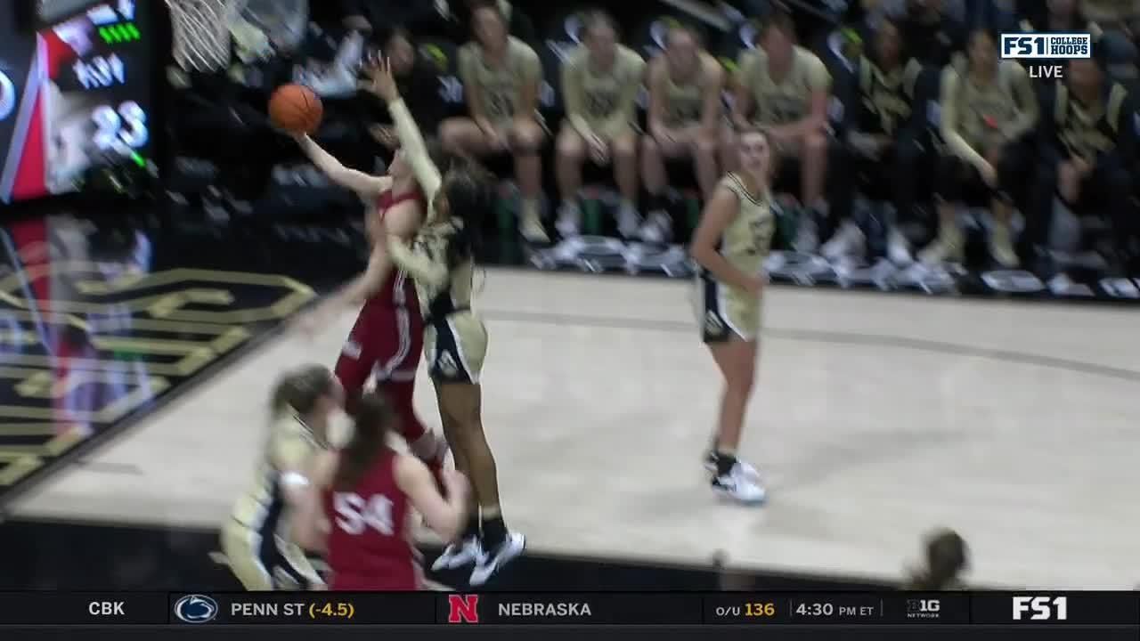 Yarden Garzon drops in smooth lay-in - ESPN Video