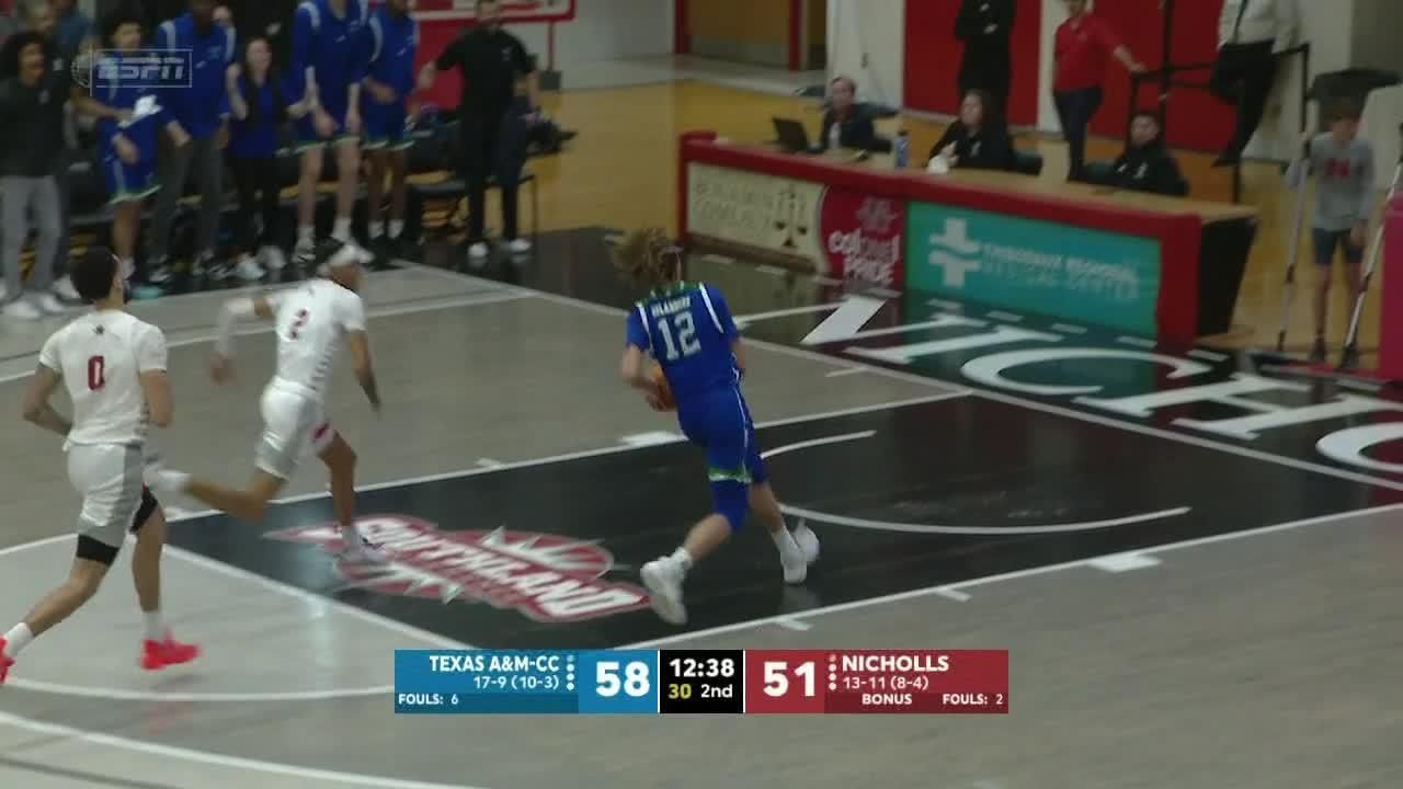 Owen Dease skies for big slam dunk - ESPN Video