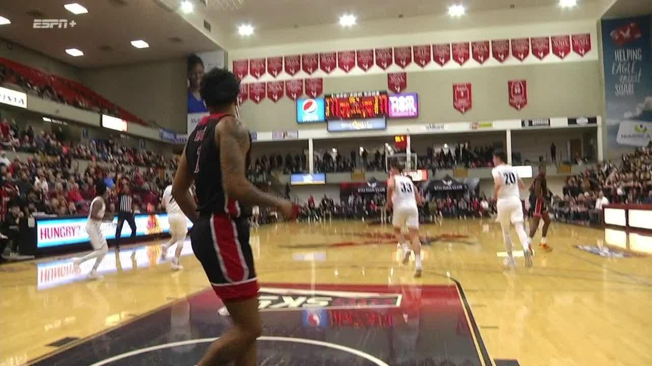 Carson Towt elevates for flush vs. Eastern Washington Eagles - ESPN Video