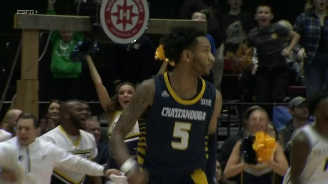Jamal Johnson hits go-ahead 3 in final minute of Chattanooga's win ...