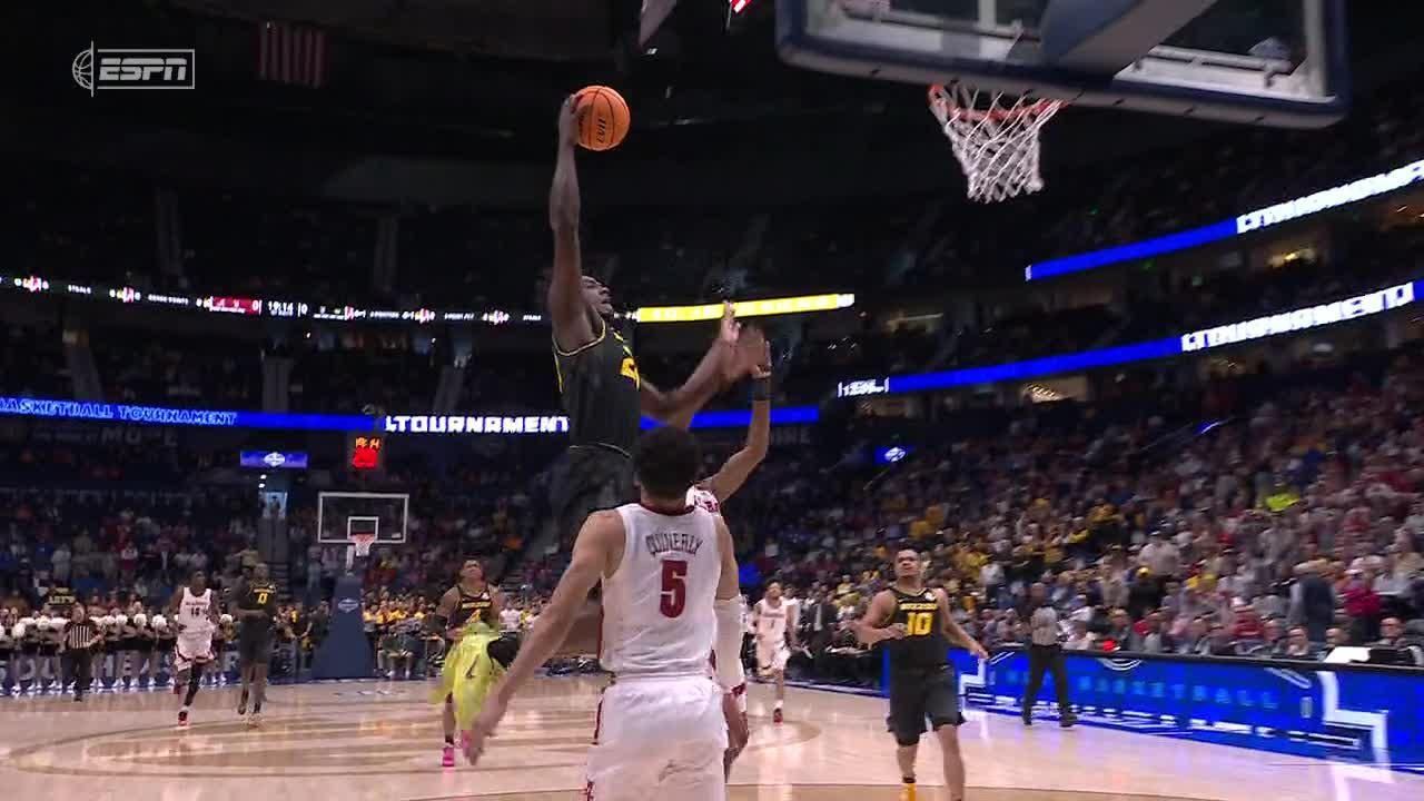 Missouri's Kobe Brown throws down a fast break dunk - ESPN Video