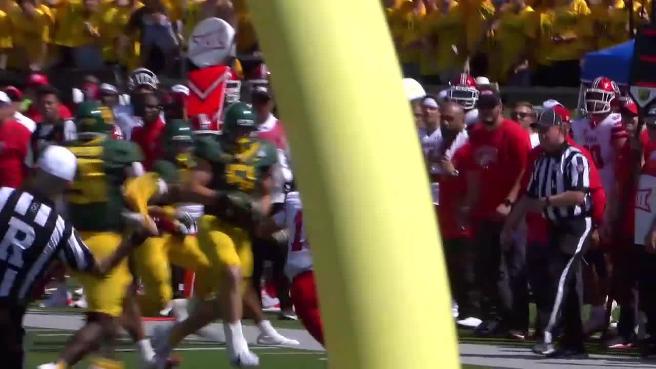 Kyler Jordan jumps the passing lane for a Baylor interception - ESPN Video