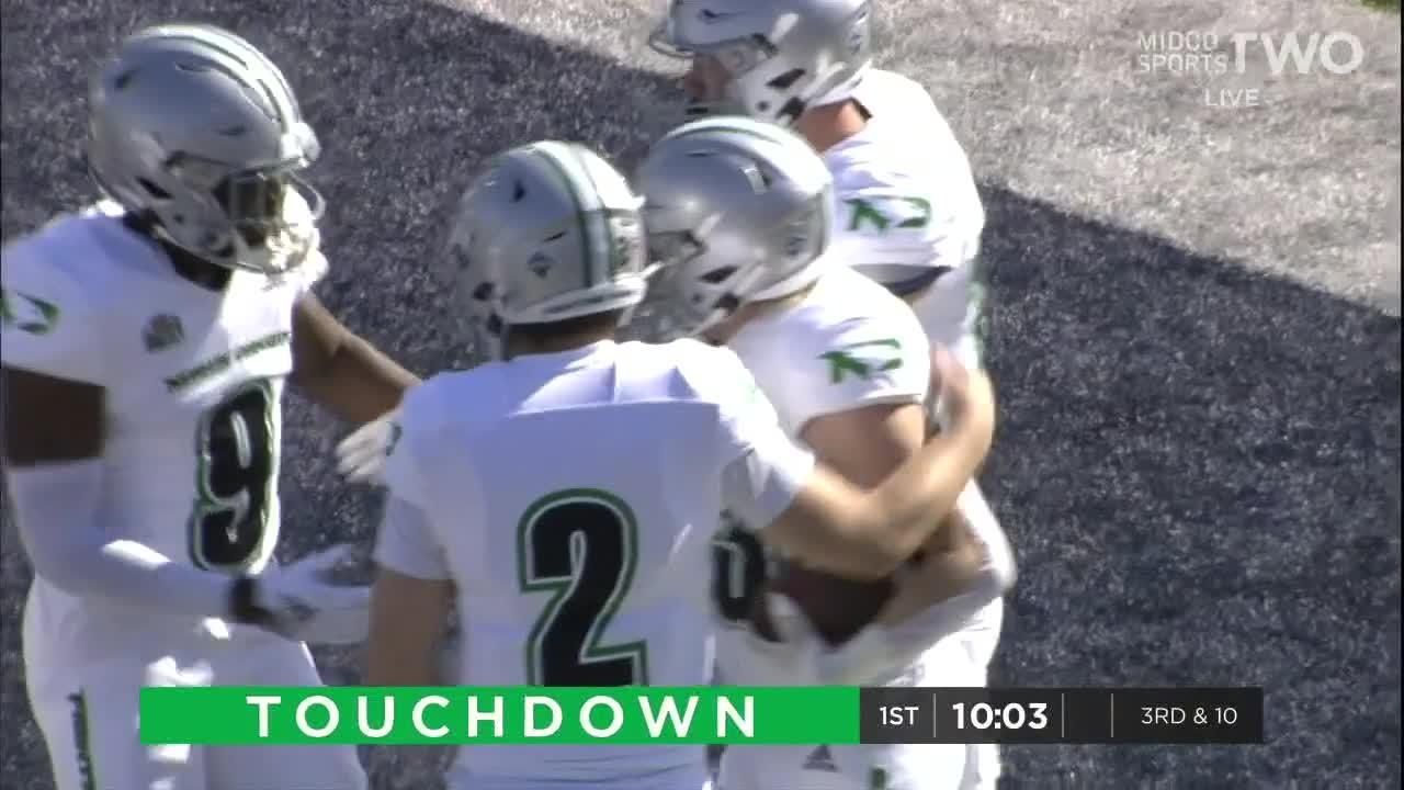 Tommy Schuster airs it out for 11-yard touchdown pass - ESPN Video