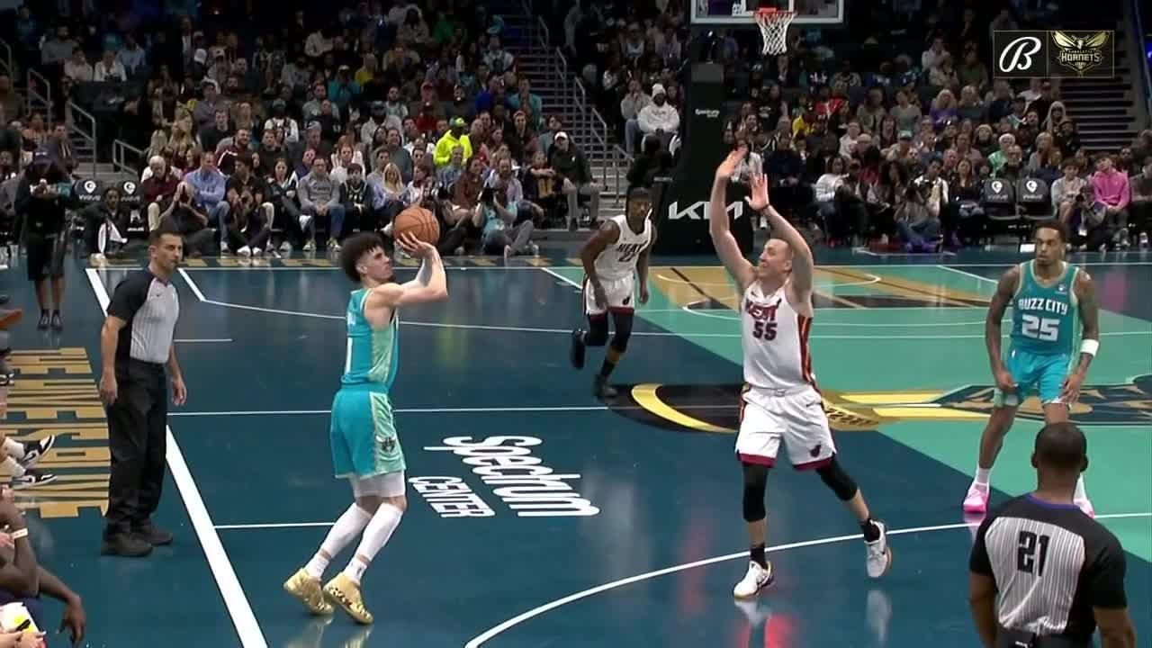 LaMelo Ball steps into a 3 - ESPN Video