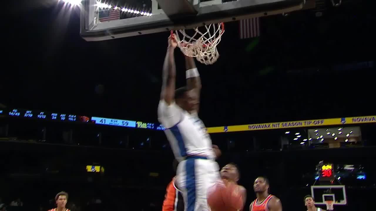 Zach Austin throws down big flush vs. Oregon State Beavers - ESPN Video